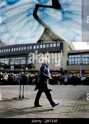 Anna Lindh Swedish Social Democratic politician she became minister of ...
