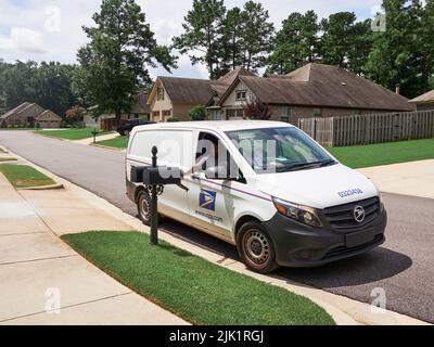 USPS United States Postal Service delivery truck Stock Photo - Alamy