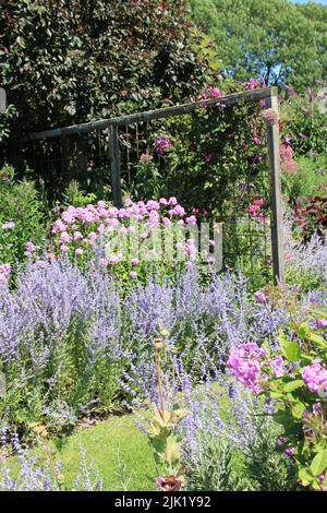 The gardens in Demen, the Netherlands Stock Photo - Alamy