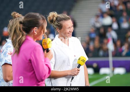 The player on the women's German national soccer squad, Isabelle Linden ...