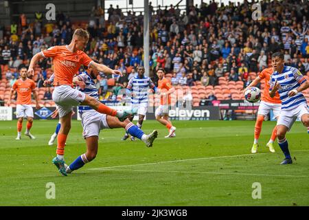 Callum Connolly #2 of Blackpool scores to make it 2-3 Stock Photo - Alamy