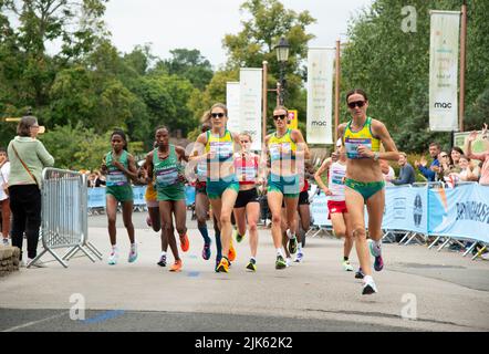 Jessica Stenson, Eloise Wellings and Sinead Diver Team Australia ...