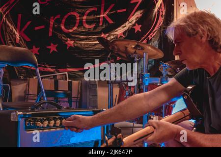 adjust parameters on the instrument Stock Photo - Alamy