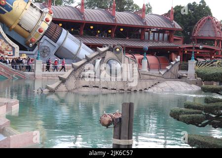 Chessy, France, Theme Parks, People Visiting "Disneyland Paris ...