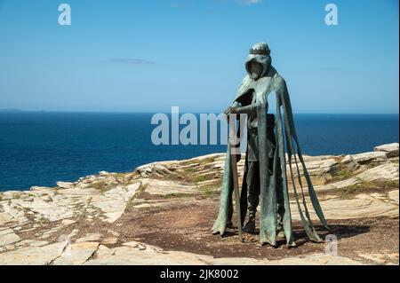 Bronze statue of Galos at Tintagel Castle,Cornwall,UK Stock Photo - Alamy
