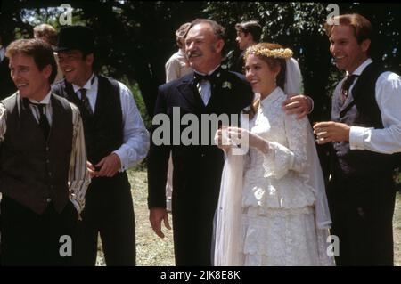 WYATT EARP, Kevin Costner as Wyatt Earp, Joanna Going, 1994. (c) Warner ...