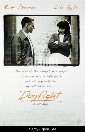 DOGFIGHT (1991) LILI TAYLOR, RIVER PHOENIX DGF 005 Stock Photo - Alamy