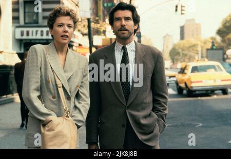 LOVE AFFAIR, Annette Bening, Pierce Brosnan, 1994, © Trimark / Courtesy ...