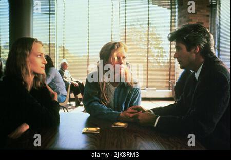 Uma Thurman Film: Final Analysis (1992) Characters: Diana Baylor ...