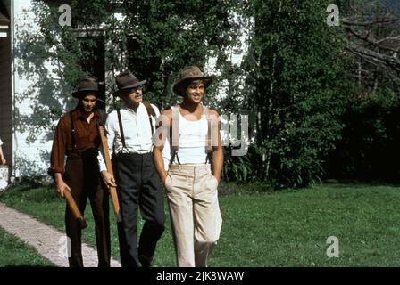CRAIG SHEFFER, TOM SKERRITT, BRAD PITT, A RIVER RUNS THROUGH IT, 1992 ...