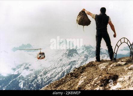 CLIFFHANGER, Sylvester Stallone, 1993. © TriStar Pictures / courtesy ...