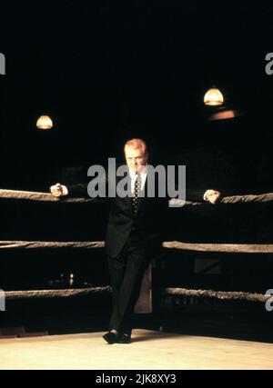 BRIAN DENNEHY, GLADIATOR, 1992 Stock Photo - Alamy