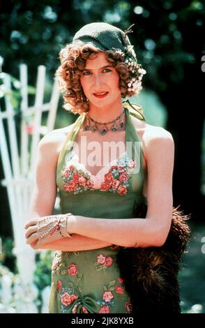 LAURA DERN in RAMBLING ROSE (1991), directed by MARTHA COOLIDGE. Credit ...