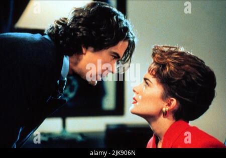 Lara Flynn Boyle & Timothy Hutton Film The Temp (1993) Characters: Kris ...