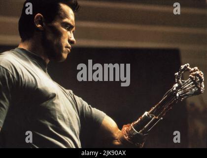 Film Still from "Terminator 2: Judgment Day" Arnold Schwarzenegger ...