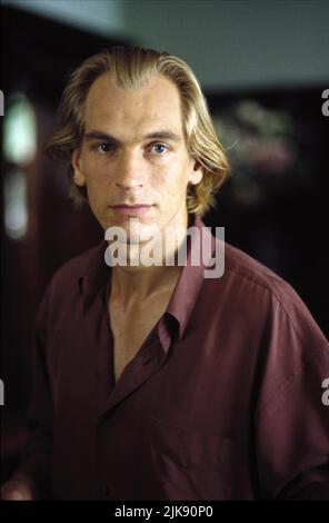BOXING HELENA (1993) JULIAN SANDS, SHERILYN FENN BXHL 041 Stock Photo ...