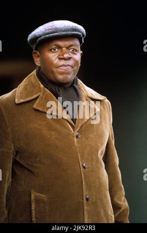 RUDY, Charles S. Dutton, 1993, ©TriStar Pictures/courtesy Everett ...