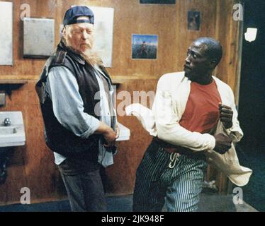 Drop Zone Drop Zone Pete Nessip (Wesley Snipes), Jesse Crossman (Yancy ...