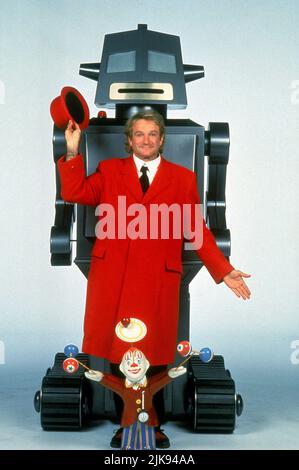 ROBIN WILLIAMS in TOYS (1992), directed by BARRY LEVINSON. Credit: 20TH ...