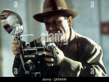 THE PUBLIC EYE, Joe Pesci (in back, facing front), 1992. ph: Ben Glass ...