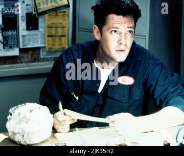 FREE WILLY (1993) MICHAEL MADSEN, JASON JAMES RICHTER, JAYNE ATKINSON ...
