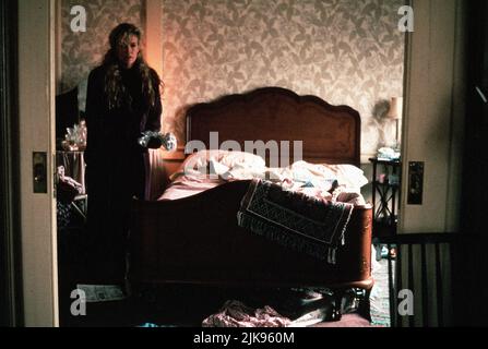 Kim Basinger Film Final Analysis (1992) Characters: Heather Evans Director: Phil Joanou 07 ...