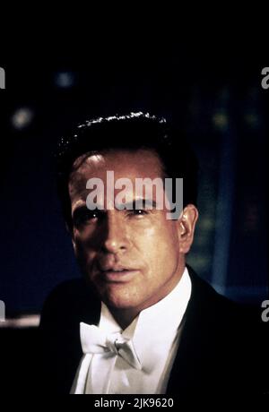 BUGSY, Director Barry Levinson. ©TriStar Pictures / Courtesy Everett ...