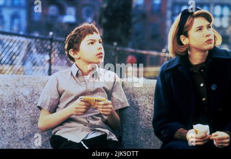 Renee Zellweger Film A Price Above Rubies (USA/UK 1998) Characters ...