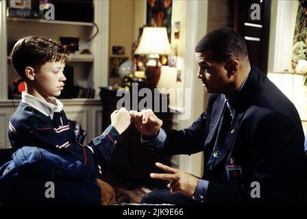 Brock Pierce & Sinbad Film: First Kid (1996) Characters: Luke Davenport ...