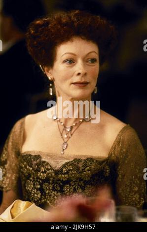 Frances Fisher Film Titanic (USA 1997) Characters: Ruth Dewitt Bukater ...