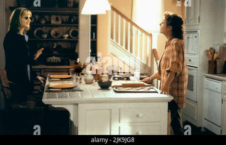 Film Still From Stepmom Susan Sarandon Julia Roberts © 1998 Tristar