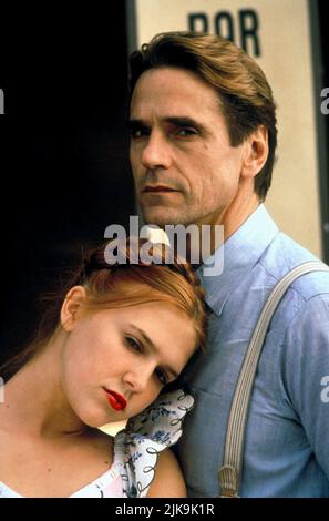 Lolita Lolita Humbert Humbert (Jeremy Irons), Lolita (Dominique Swain ...