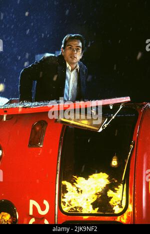 Film Still from "Volcano" Tommy Lee Jones, Anne Heche © 1997 20th ...