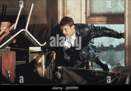 Film Still from "Se7en" Brad Pitt, Morgan Freeman © 1995 New Line ...