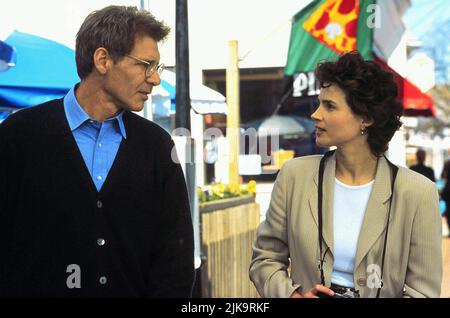 Harrison Ford and Julia Ormond in the movie Sabrina, 1995 Stock Photo ...
