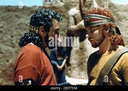 SAMSON AND DELILAH, Dennis Hopper, 1996. photo: Erik Heinila / © TNT ...