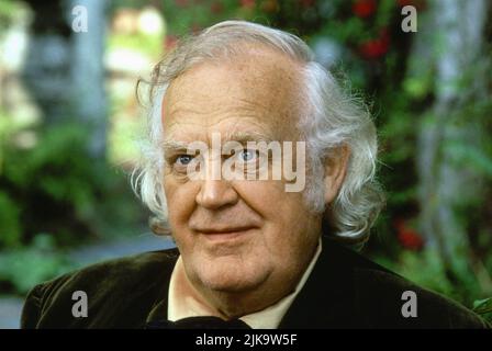 SWEPT FROM THE SEA, Joss Ackland, 1997. ph: © TriStar Pictures ...