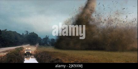 Tornado Scene Film: Twister (USA 1996) Director: Jan De Bont 10 May ...