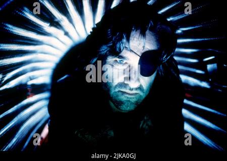 KURT RUSSELL in ESCAPE FROM L. A. (1996), directed by JOHN CARPENTER ...