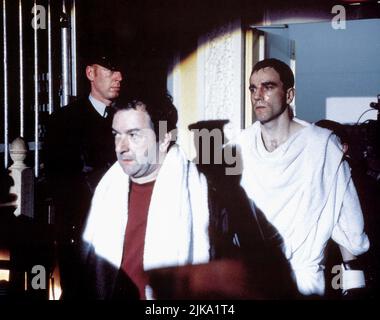 THE BOXER (1997) KEN STOTT, DANIEL DAY-LEWIS BXER 063 Stock Photo - Alamy
