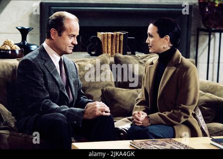 KELSEY GRAMMER, BEBE NEUWIRTH, FRASIER : SEASON 10, 2002 Stock Photo ...