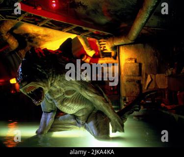 THE CREATURE, PETER BENCHLEY'S CREATURE, 1998 Stock Photo - Alamy