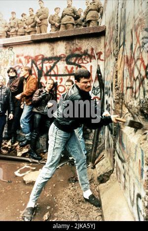 BERLIN WALL COMING DOWN, COLD WAR, 1998 Stock Photo - Alamy