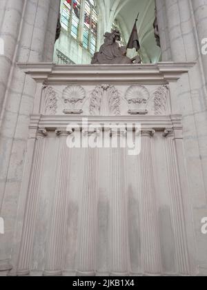 Église Saint Florentin,Yonne,France Stock Photo - Alamy