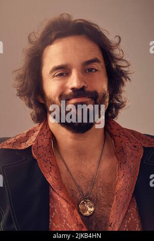 MINX (2022), directed by CARRIE BROWNSTEIN, MAX WINKLER, JAKE SCHREIER ...