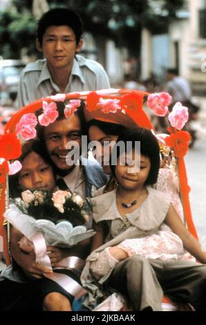 TONY BUI, THREE SEASONS, 1999 Stock Photo - Alamy