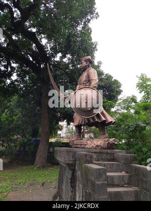 Sarkhel kanhoji angre Statue, alibag, raigad, Maharashtra, India, Asia ...