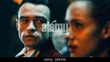Thomas Doherty and Nathalie Emmanuel in Screen Gems in "The Invitation ...