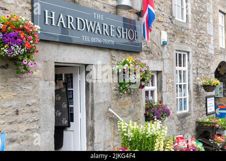 The Hardware Shop, Grassington Stock Photo - Alamy