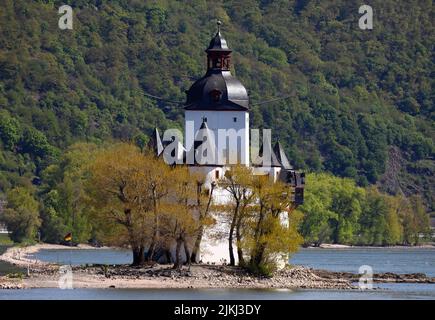 Beautiful view of Pfalzgrafenstein castle in Kaub, Germany Stock Photo ...